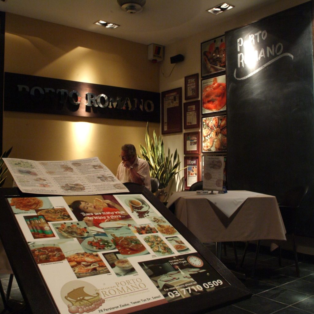 Menu & Outlets – Porto Romano